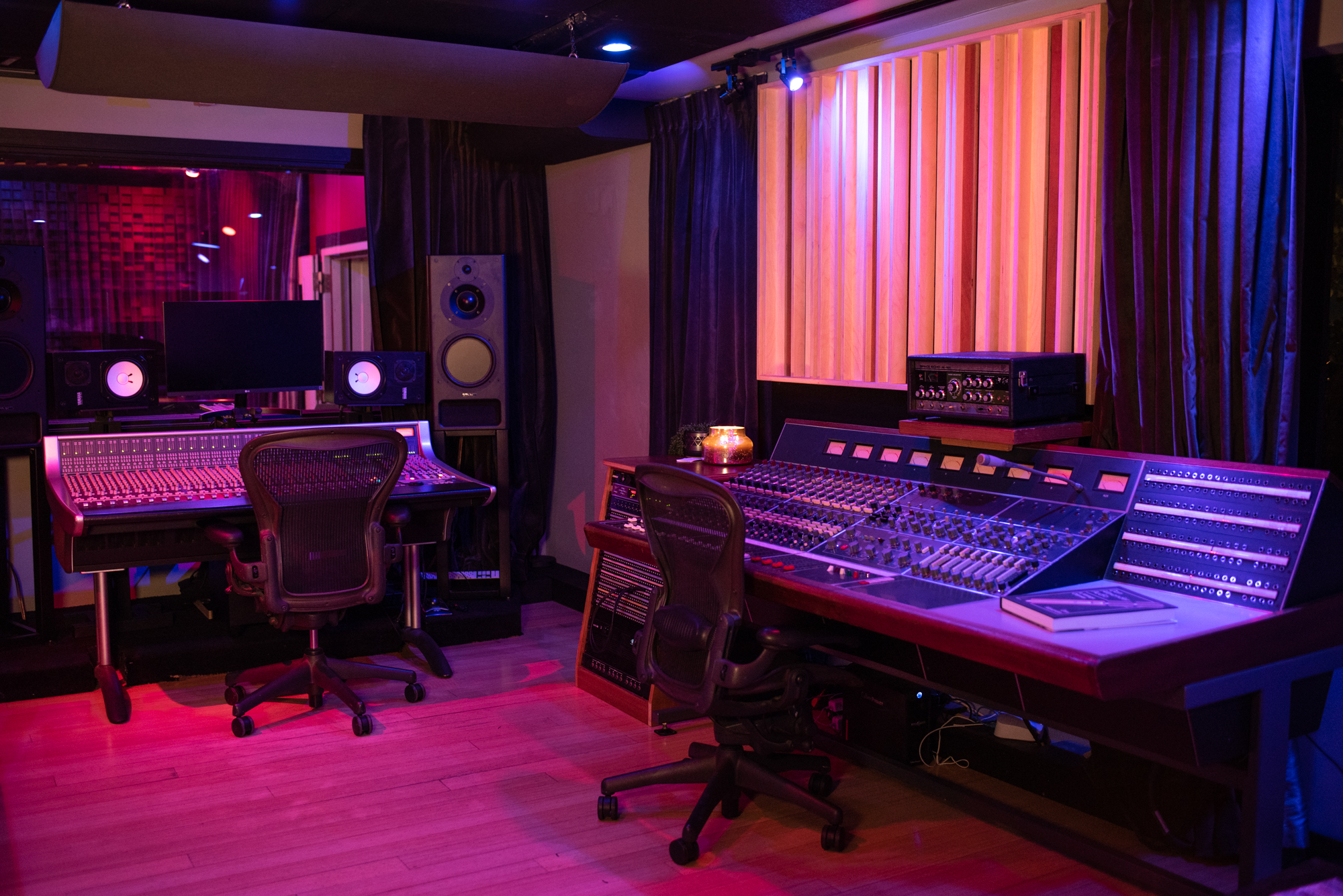Studio – Perfect Sound Studios